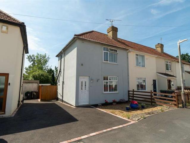 2 Bedroom End Of Terrace House