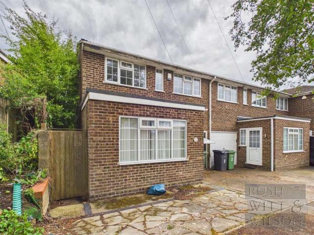 2 Bedroom End Of Terrace House