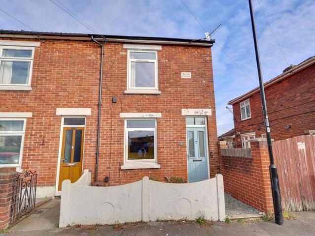 2 Bedroom End Of Terrace House