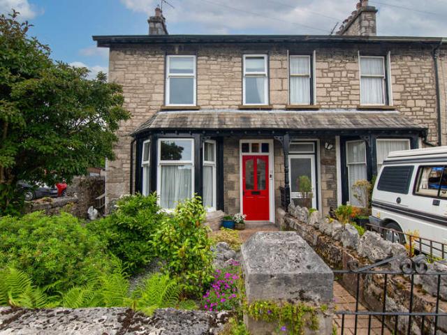 2 Bedroom End Of Terrace House