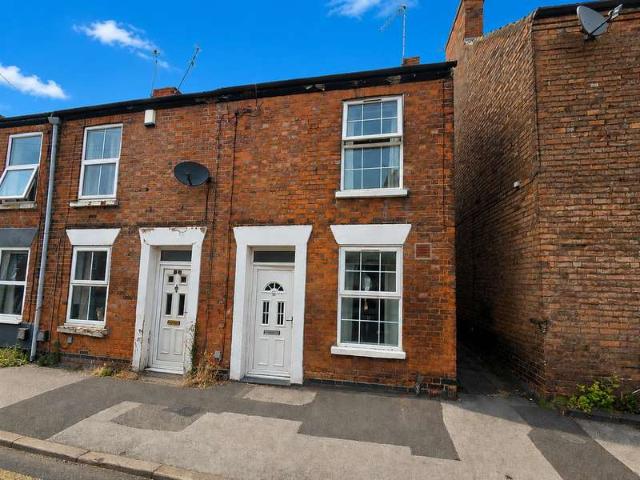 2 Bedroom End Of Terrace House