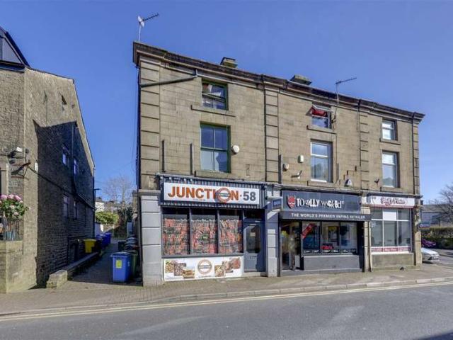 2 Bedroom End Of Terrace House