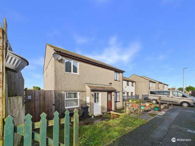2 Bedroom End Of Terrace House