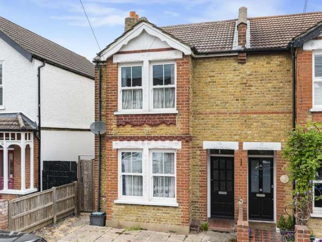 2 Bedroom End Of Terrace House