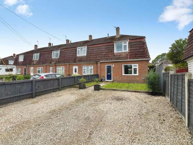 2 Bedroom End Of Terrace House
