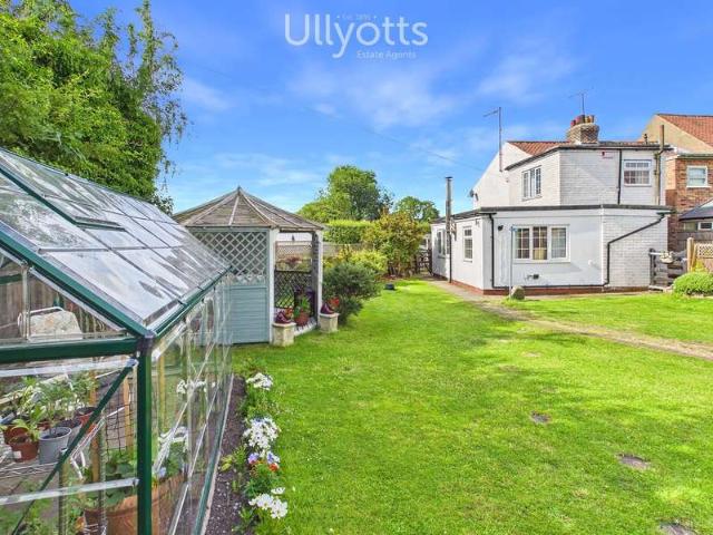 2 Bedroom End Of Terrace House