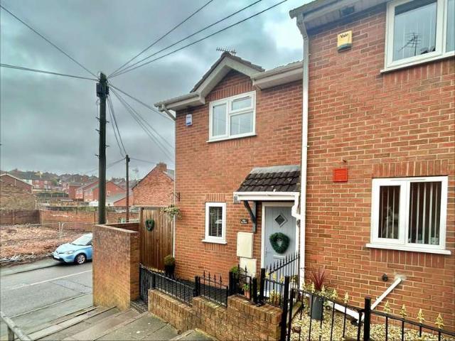 2 Bedroom End Of Terrace House