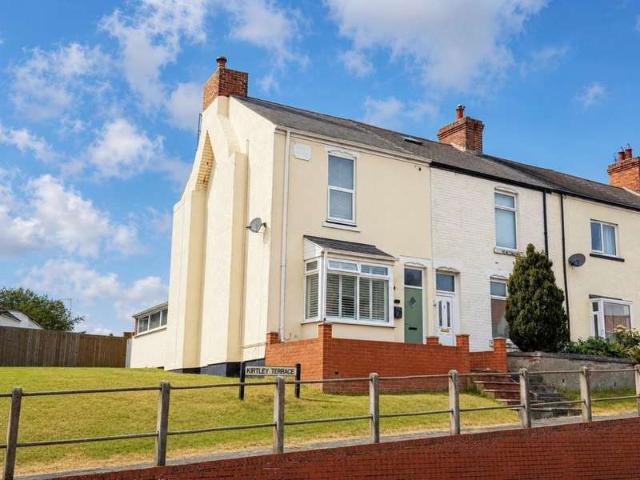 2 Bedroom End Of Terrace House