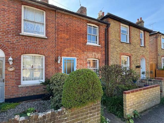 2 Bedroom End Of Terrace House