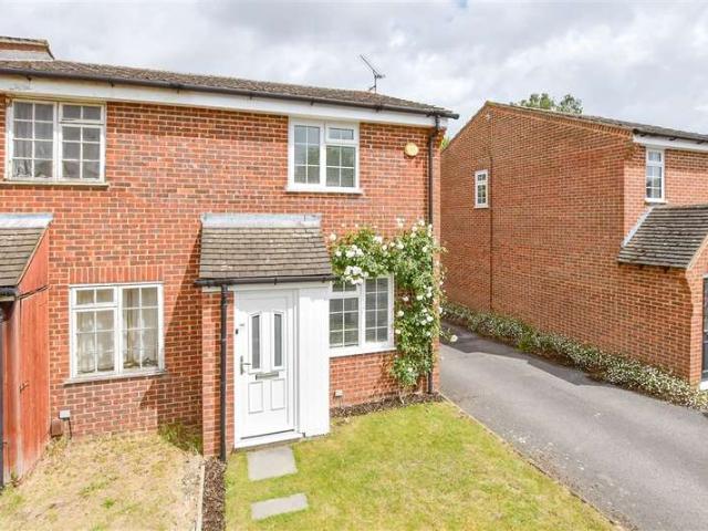 2 Bedroom End Of Terrace House