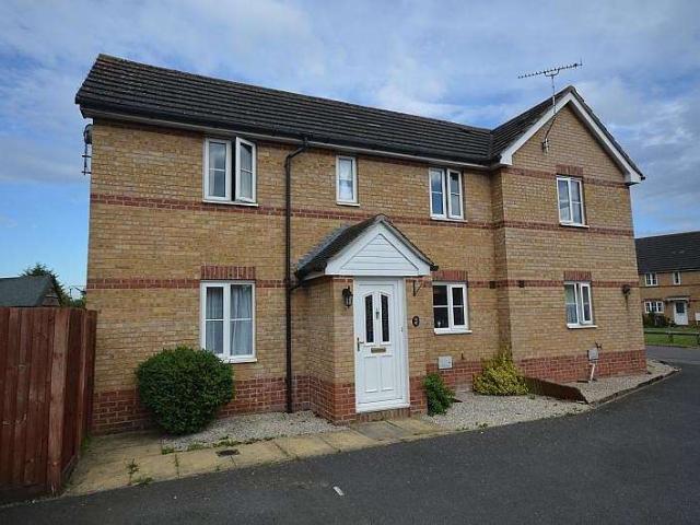 2 Bedroom End Of Terrace House