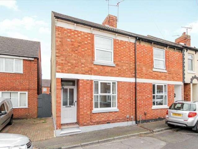 2 Bedroom End Of Terrace House