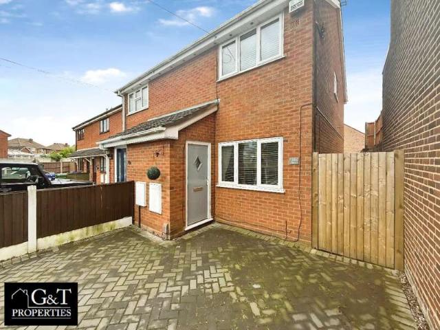 2 Bedroom End Of Terrace House