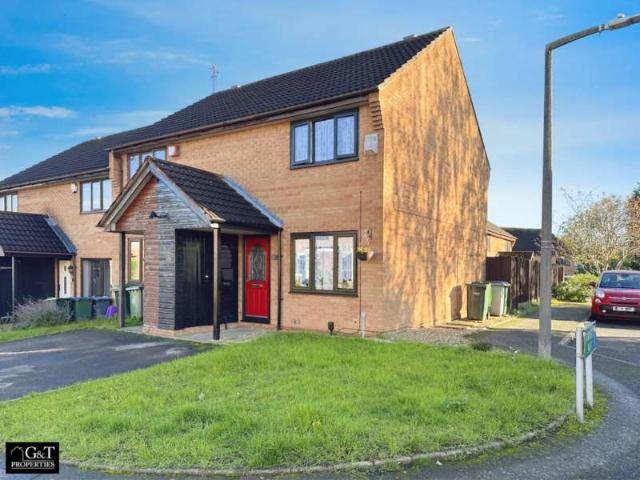 2 Bedroom End Of Terrace House