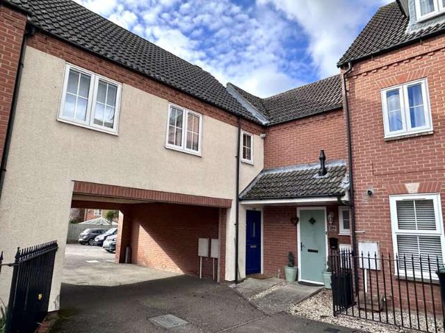 2 Bedroom End Of Terrace House