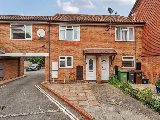 2 Bedroom End Of Terrace House