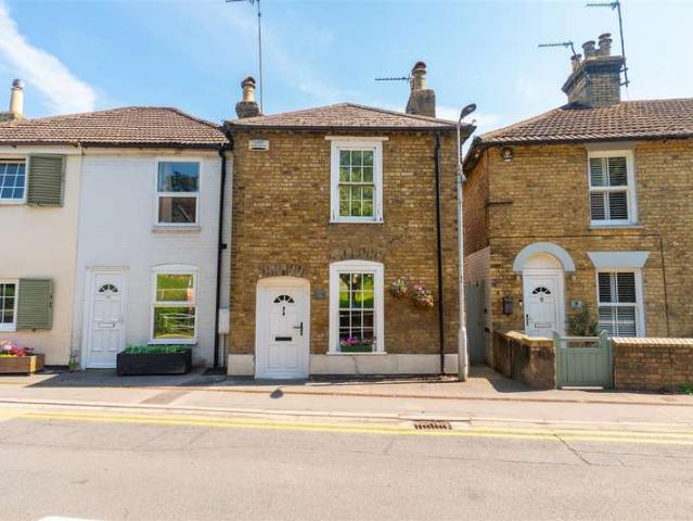 2 Bedroom End Of Terrace House