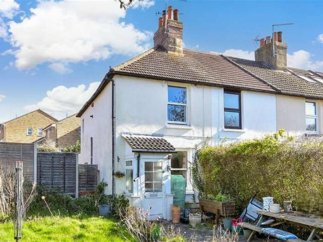 2 Bedroom End Of Terrace House