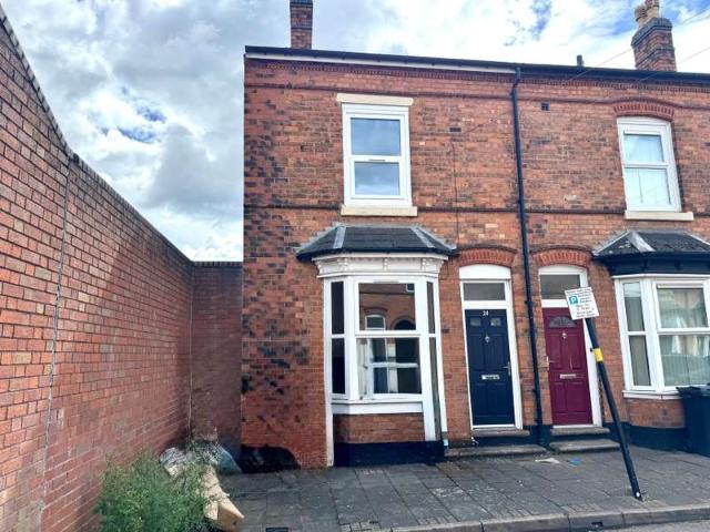 2 Bedroom End Of Terrace House