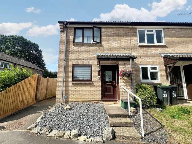 2 Bedroom End Of Terrace House