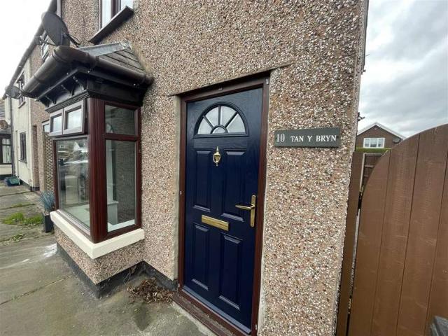 2 Bedroom End Of Terrace House