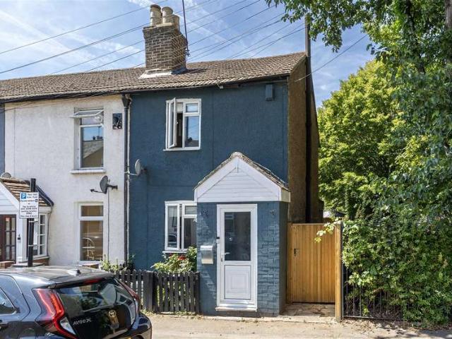 2 Bedroom End Of Terrace House