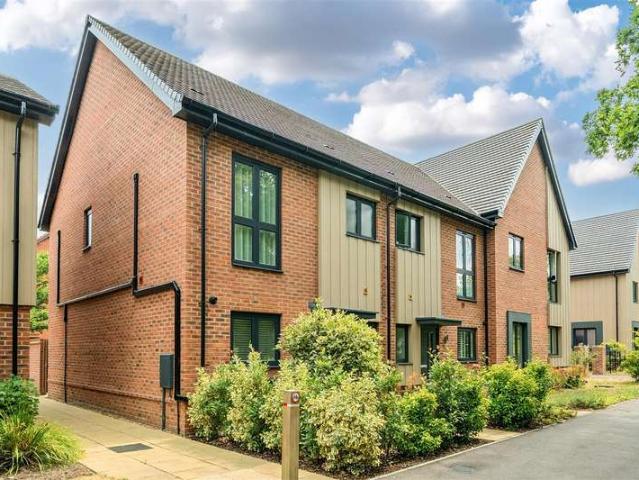 2 Bedroom End Of Terrace House