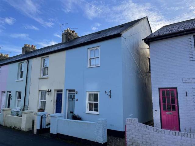 2 Bedroom End Of Terrace House