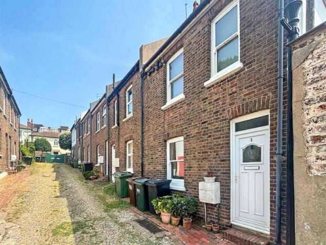 2 Bedroom End Of Terrace House