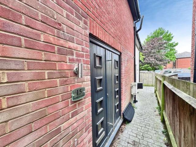 2 Bedroom End Of Terrace House
