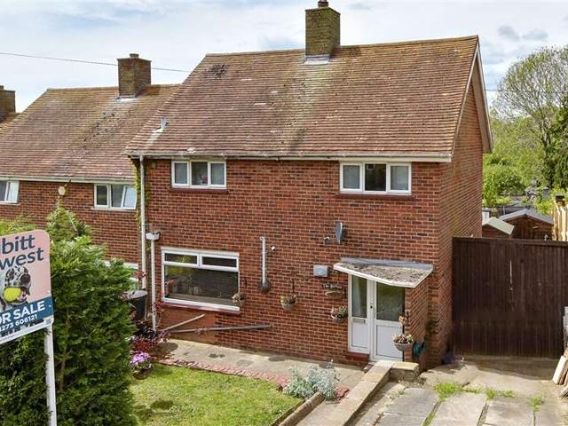 2 Bedroom End Of Terrace House