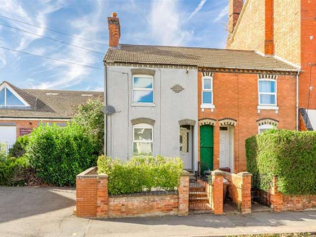2 Bedroom End Of Terrace House