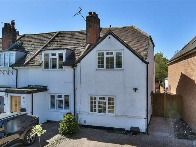 2 Bedroom End Of Terrace House