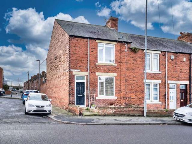 2 Bedroom End Of Terrace House