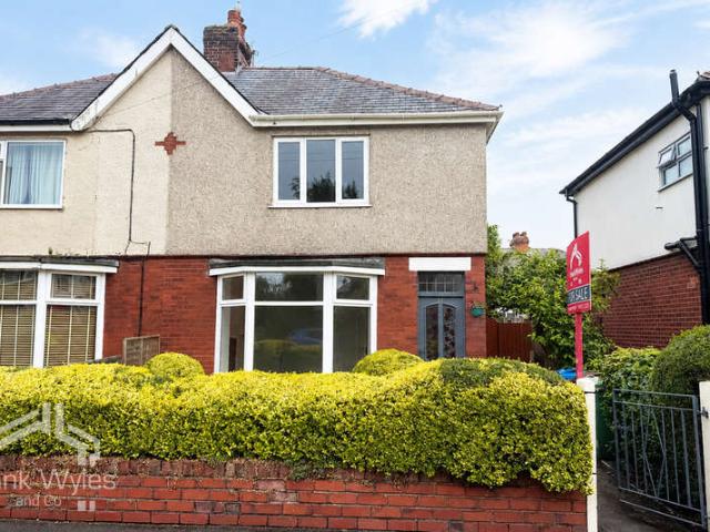2 Bedroom End Of Terrace House