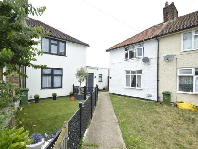 2 Bedroom End Of Terrace House