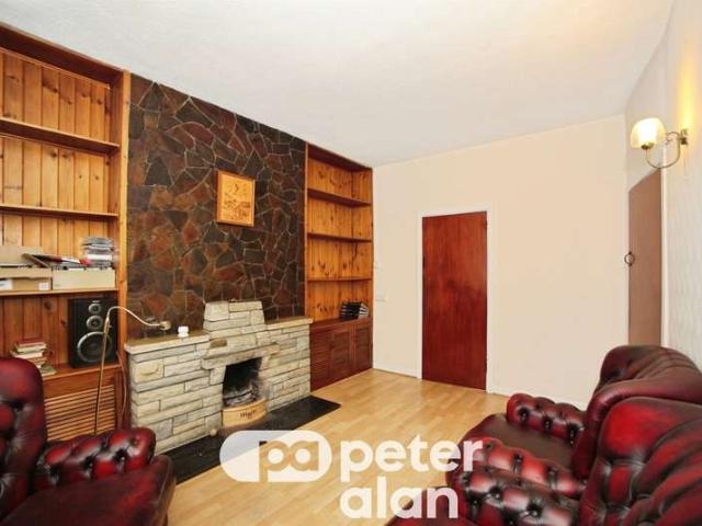 2 Bedroom End Of Terrace House