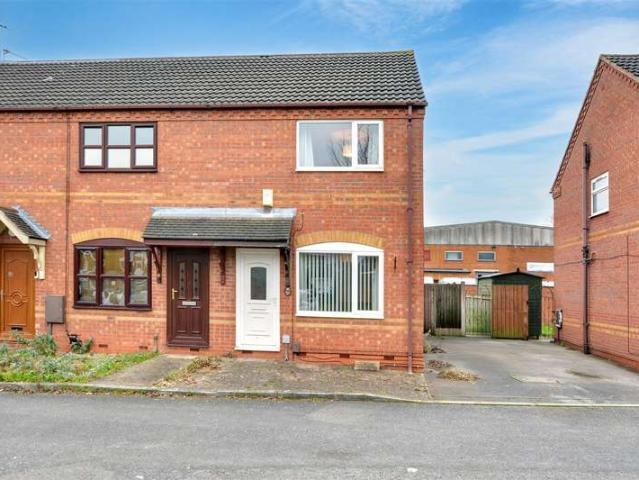 2 Bedroom End Of Terrace House