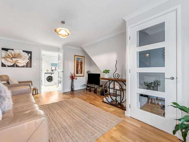 2 Bedroom End Of Terrace House