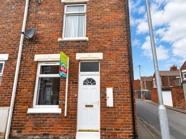 2 Bedroom End Of Terrace House