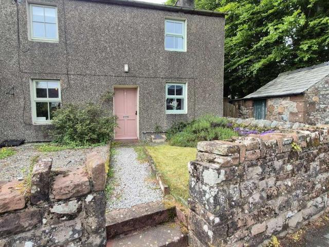 2 Bedroom End Of Terrace House