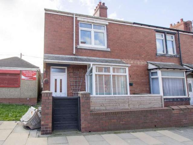 2 Bedroom End Of Terrace House