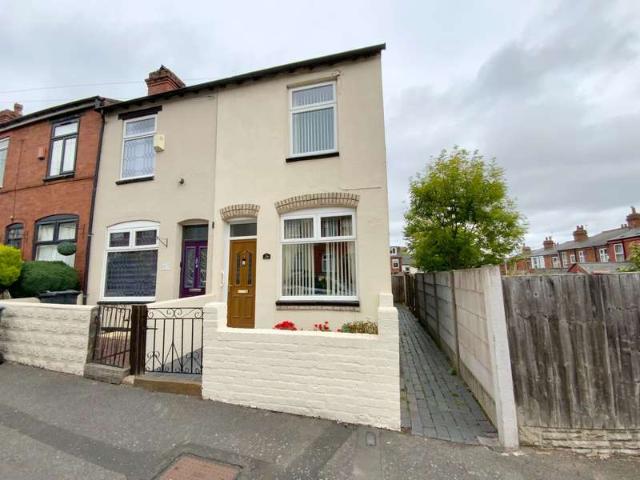 2 Bedroom End Of Terrace House