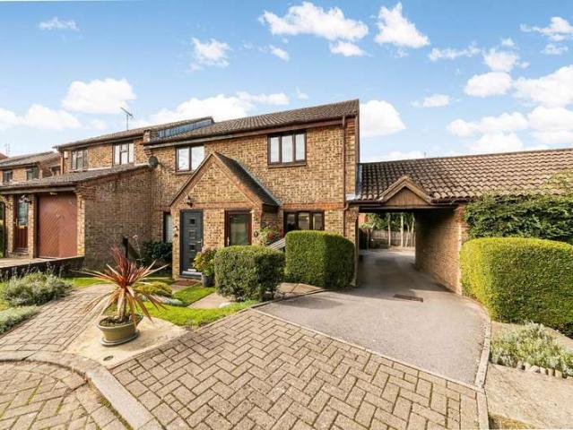 2 Bedroom End Of Terrace House