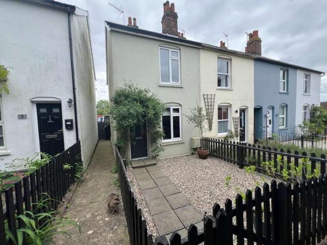 2 Bedroom End Of Terrace House