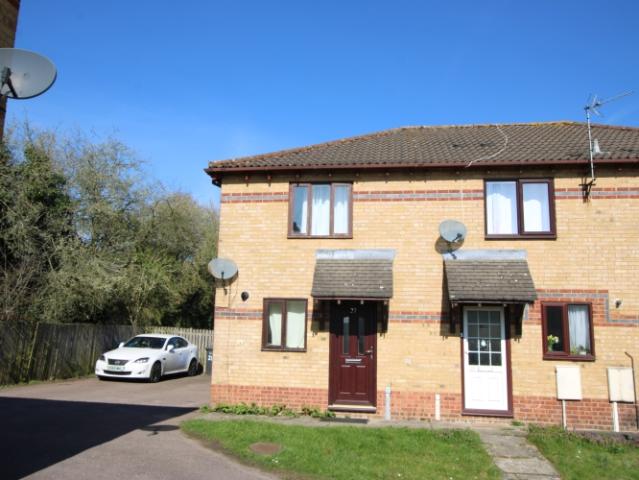 2 Bedroom End of Terrace House