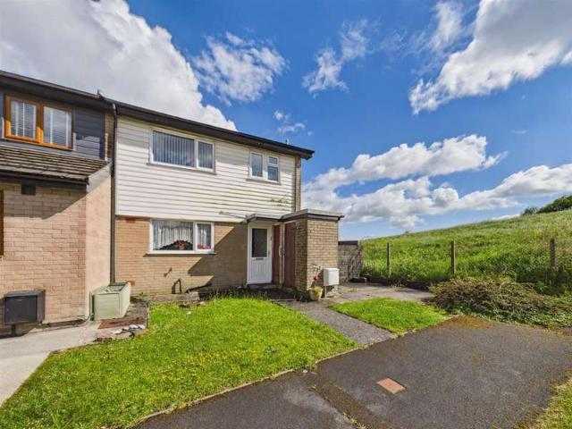 2 Bedroom End Of Terrace House