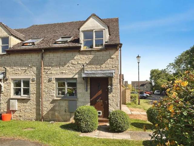 2 Bedroom End Of Terrace House