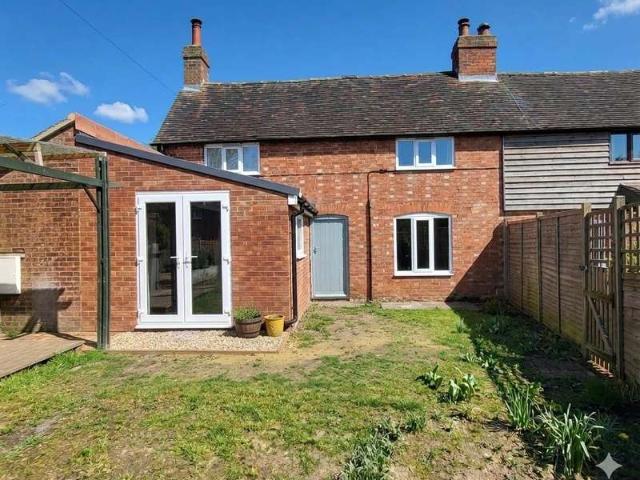 2 Bedroom End Of Terrace House