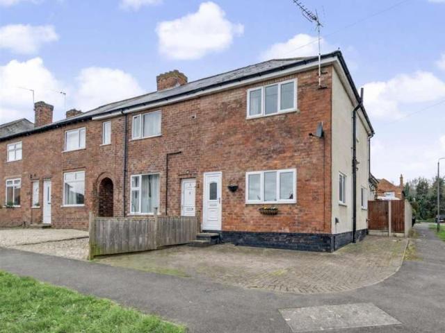2 Bedroom End Of Terrace House